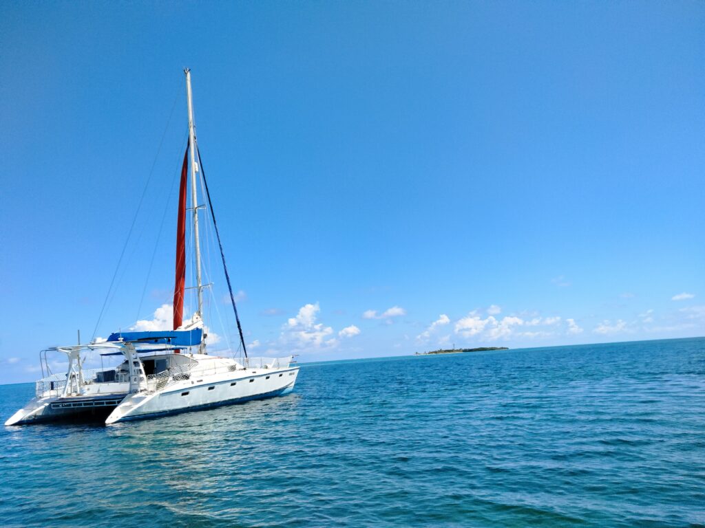 Foreman's Caye Archives - Glassbox Tours Belize